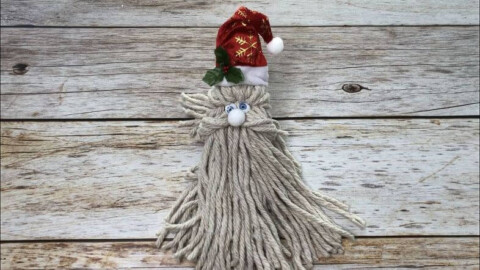 How To Make A Mop Head Santa Super Easy DIY - Chas' Crazy Creations