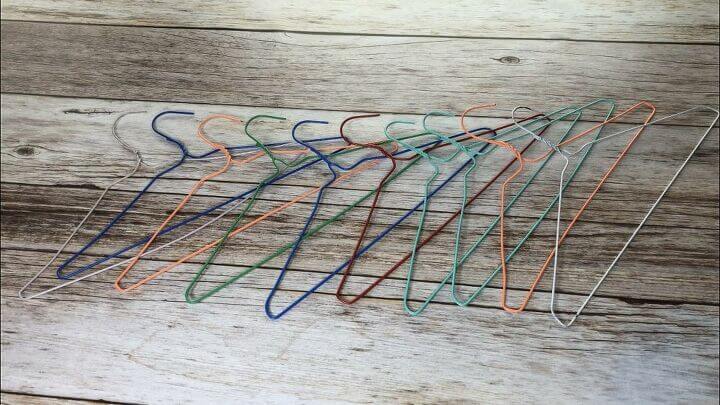 9 Ways To Use Wire Hangers - Chas' Crazy Creations