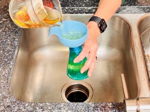 What To Do with Leftover Tea Bags Easy and Amazing DIYs with Video ...