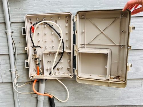 Easy and Awesome Ways To Hide Keys with Video - Chas' Crazy Creations